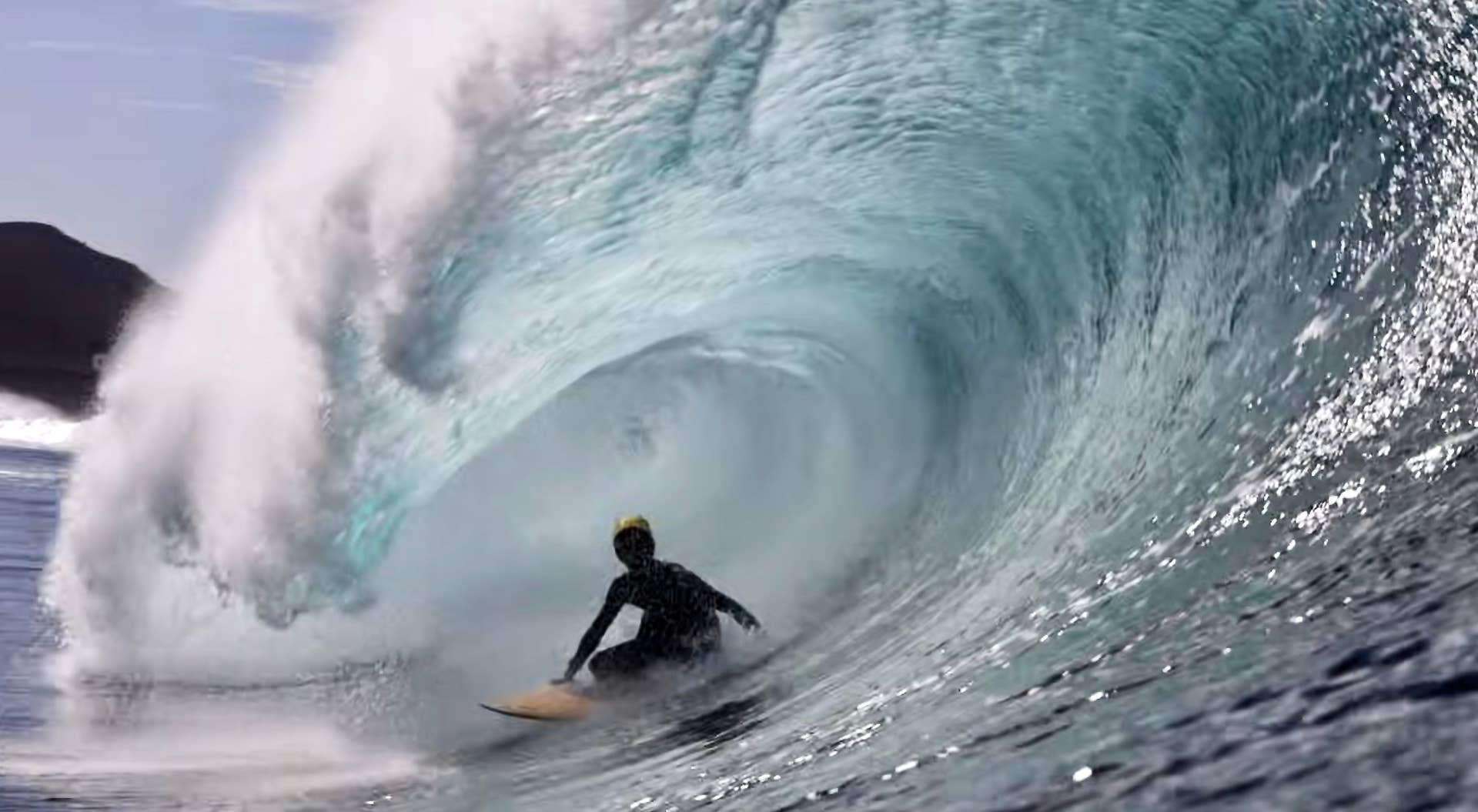 17-Year-Old Makoa Gomez Stays Way Too Calm Under Atlantic Pressure ...